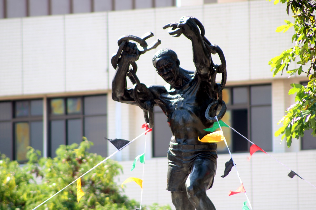 Freedom Statue, Lusaka – Explore. Learn. Adventure.